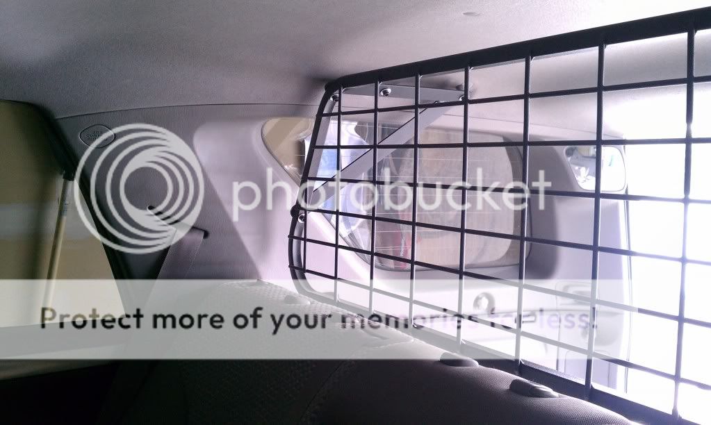 New dog cage / cargo barrier *lots of pics* - Toyota 4Runner Forum ...